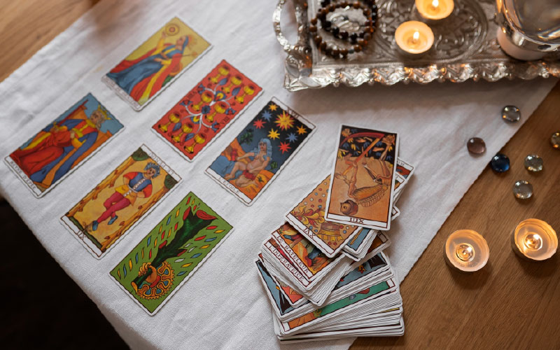 A Beginner's Guide to Tarot Card Readings: How to Get Started?